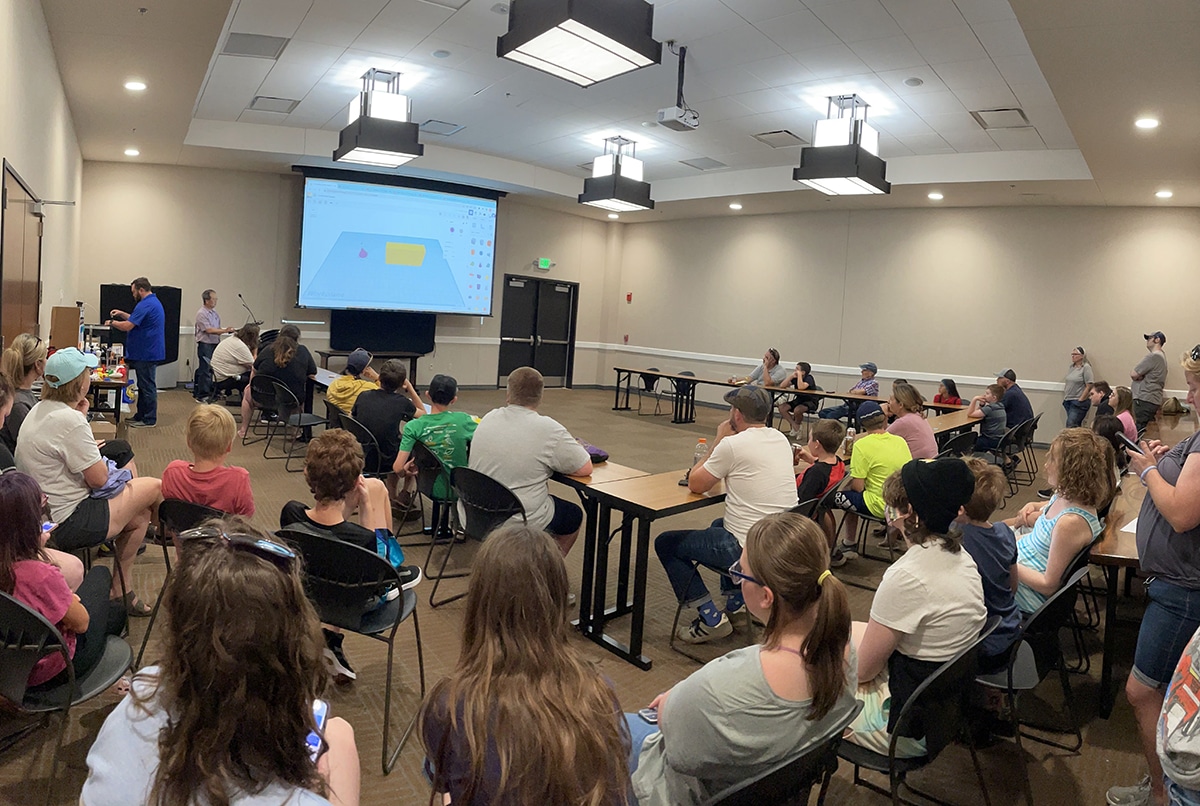 SE computer science professor teaches IT Camp for Beginners at Reynolds ...