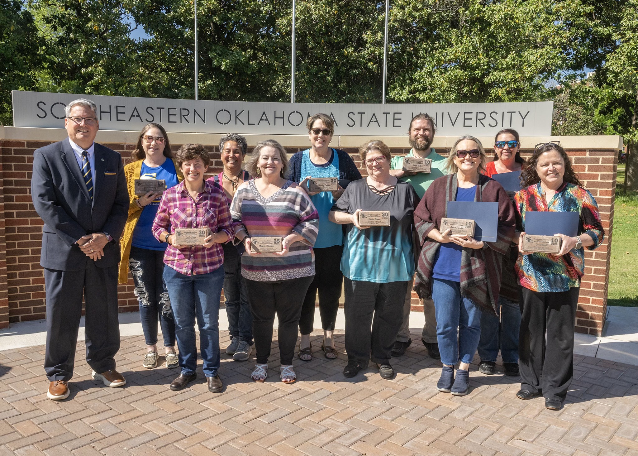 Southeastern recognizes outstanding faculty and staff members ...